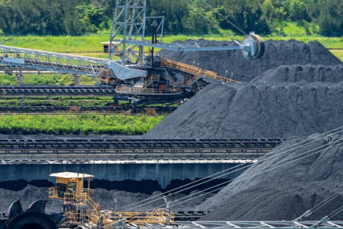 New Acland Stage 3 approved, water licence granted - Mining Magazine ...